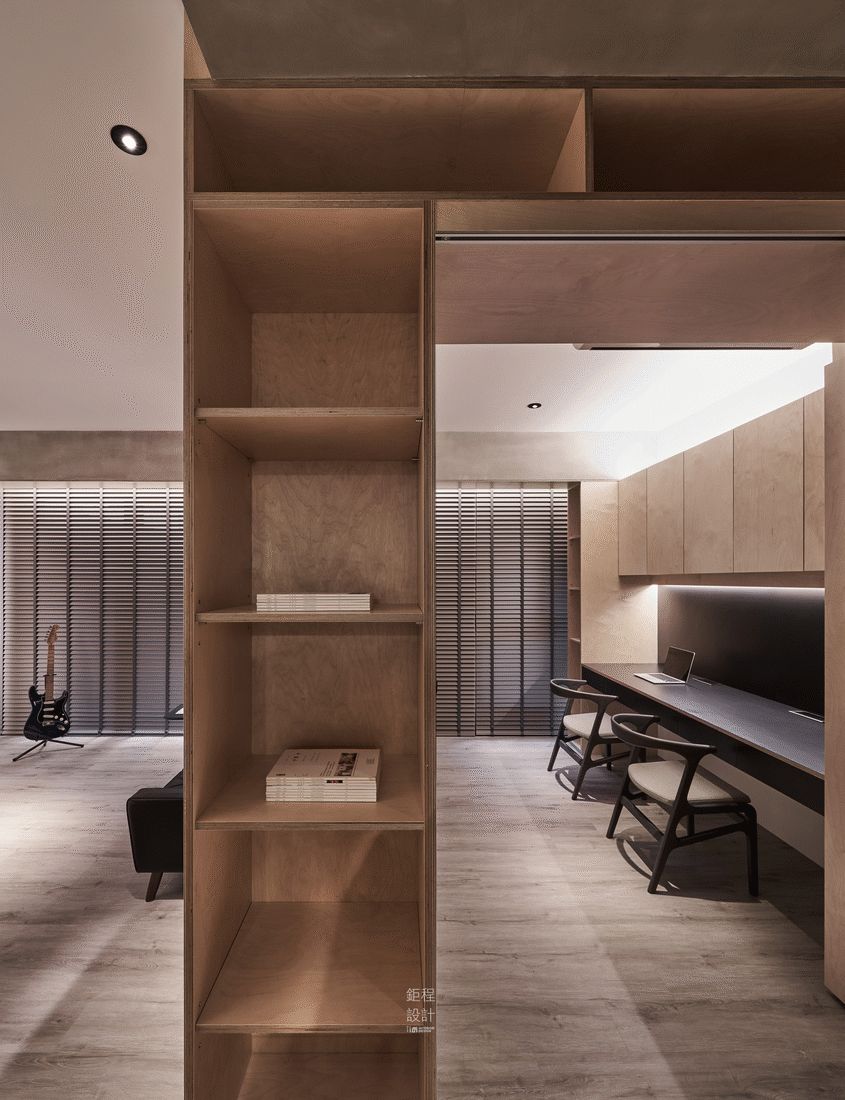 Modern house with homeless - Interior Design Ideas